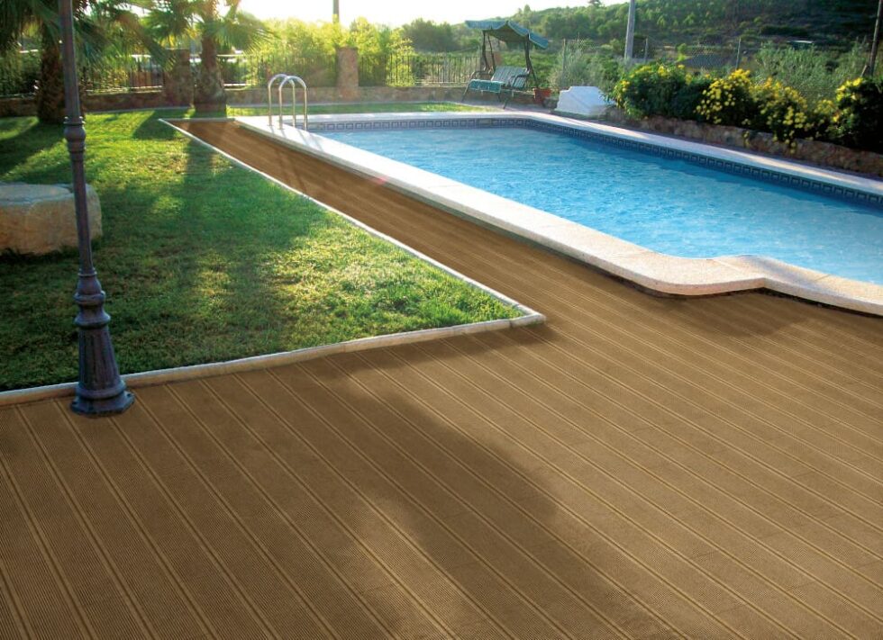 Variedad de piso tipo madera para exterior en Mazatlán